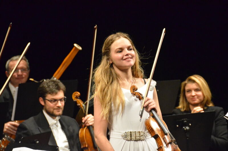 Laura Marzadori, il primo violino dell’orchestra della Scala di Milano ...