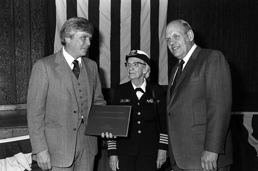Grace Murray Hopper, una delle prime programmatrici della storia ...